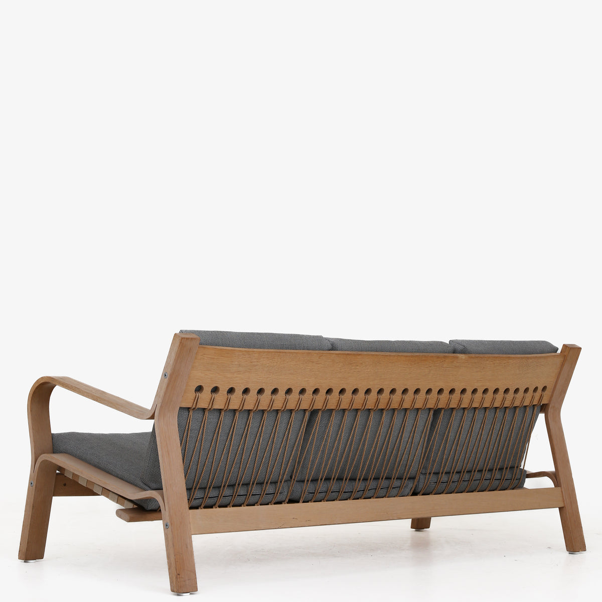 Hans J. Wegner - GE 671/3 - 3 pers. sofa i eg | KLASSIK.DK - EST. 1991